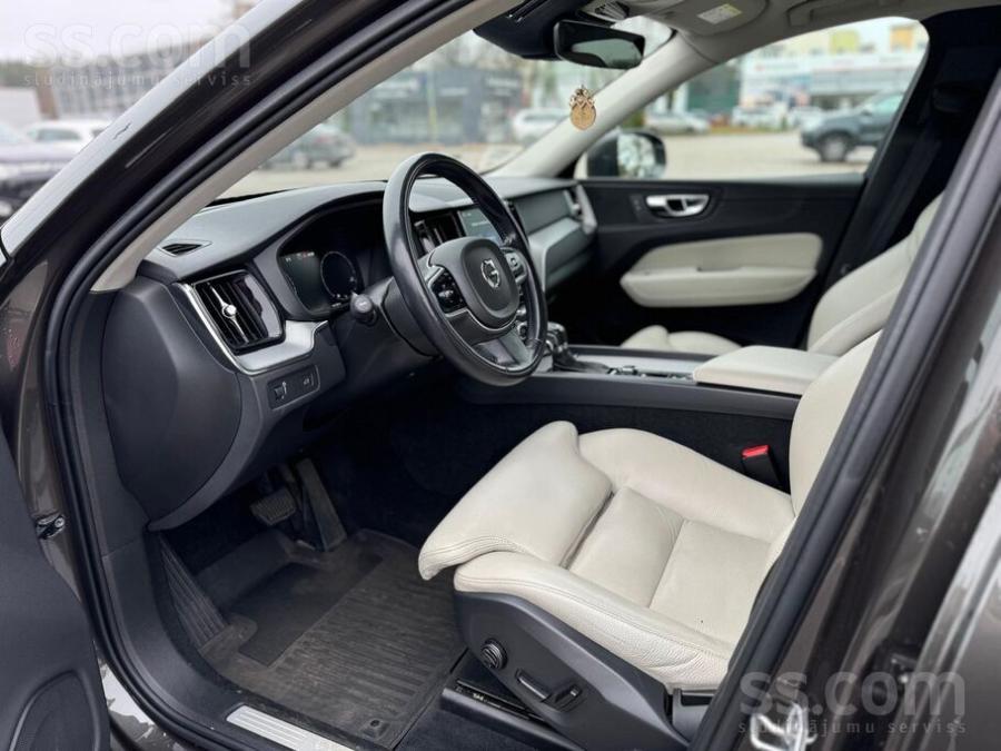 Zaļš Volvo XC60 2017 Rīga, ar dzinēja tilpumu 2.00 L un nobraukumu 189 tūkst. km par 17500 €, foto 15 vietnē AUTOMOTO.COM.LV