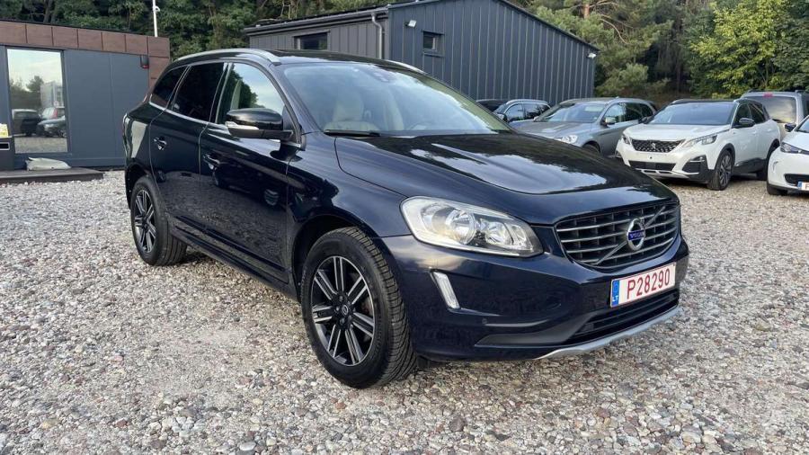 Zaļš Volvo XC60 2017 Kauņa, ar dzinēja tilpumu 1.97 L un nobraukumu 210 tūkst. km par 10700 €, foto 4 vietnē AUTOMOTO.COM.LV