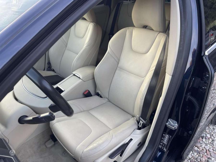 Zaļš Volvo XC60 2017 Kauņa, ar dzinēja tilpumu 1.97 L un nobraukumu 210 tūkst. km par 10700 €, foto 14 vietnē AUTOMOTO.COM.LV