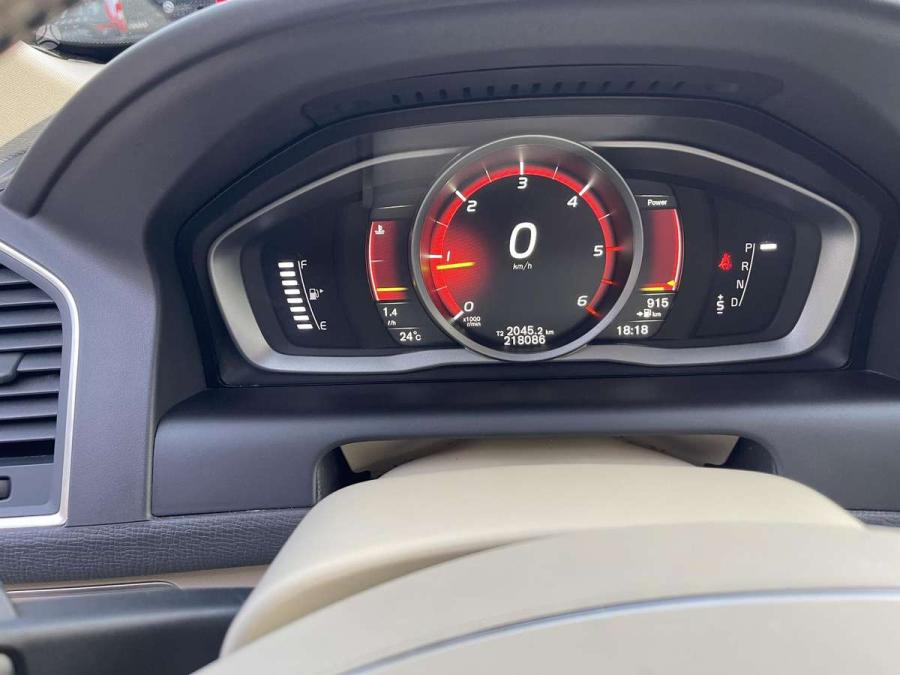 Zaļš Volvo XC60 2017 Kauņa, ar dzinēja tilpumu 1.97 L un nobraukumu 210 tūkst. km par 10700 €, foto 25 vietnē AUTOMOTO.COM.LV