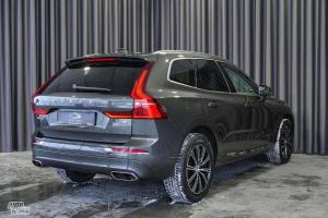 Green Volvo XC60 2018 in Marijampole, with an engine capacity of 2.00 L and mileage of 282 thousand km for 21450 €, photo 12 on AUTOMOTO.COM.LV