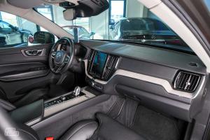 Zaļš Volvo XC60 2018 Marijampole, ar dzinēja tilpumu 2.00 L un nobraukumu 282 tūkst. km par 19250 €, foto 38 vietnē AUTOMOTO.COM.LV