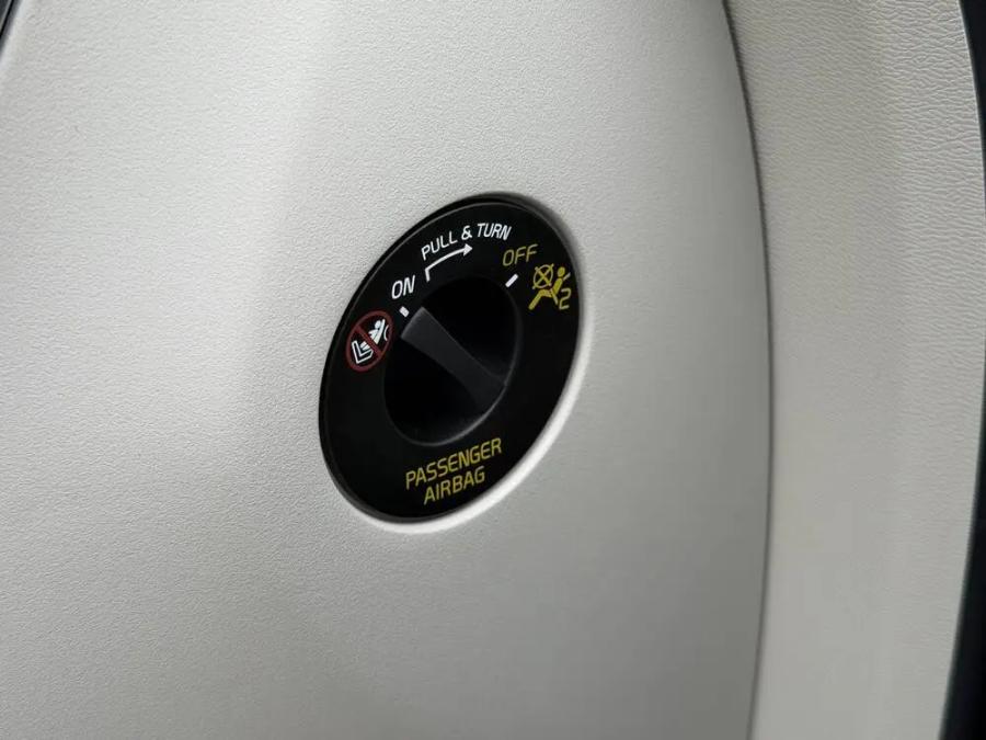Зеленый Вольво ХС60 2018 в Рига, объемом двигателя 2.00 л и пробегом 176 тыс. км за 24500 €, фото 19 на AUTOMOTO.COM.LV