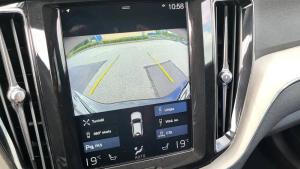 Green Volvo XC60 2018 in Riga, with an engine capacity of 2.00 L and mileage of 233 thousand km for 19500 €, photo 11 on AUTOMOTO.COM.LV