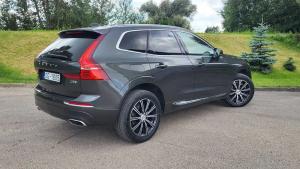 Green Volvo XC60 2018 in Riga, with an engine capacity of 2.00 L and mileage of 233 thousand km for 19500 €, photo 20 on AUTOMOTO.COM.LV