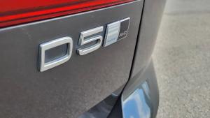 Green Volvo XC60 2018 in Riga, with an engine capacity of 2.00 L and mileage of 233 thousand km for 19500 €, photo 21 on AUTOMOTO.COM.LV