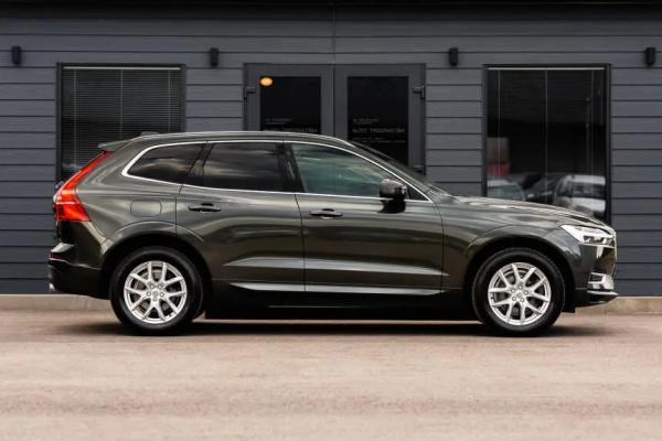 Zaļš Volvo XC60 2018 Jelgava, ar dzinēja tilpumu 2.00 L un nobraukumu 80 tūkst. km par 29950 €, foto 6 vietnē AUTOMOTO.COM.LV