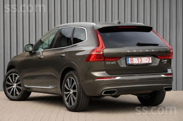 Green Volvo XC60 2018 in Tukums, with an engine capacity of 2.00 L and mileage of 253 thousand km for 22000 €, photo 7 on AUTOMOTO.COM.LV