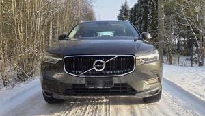 Green Volvo XC60 2019 in Panevezys, with an engine capacity of 1.97 L and mileage of 300 thousand km for 16200 €, photo 18 on AUTOMOTO.COM.LV