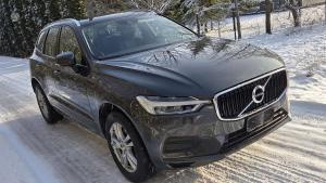Green Volvo XC60 2019 in Panevezys, with an engine capacity of 1.97 L and mileage of 300 thousand km for 16200 €, photo 19 on AUTOMOTO.COM.LV