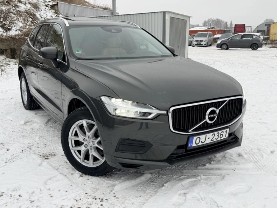 Green Volvo XC60 2019 in Riga, with an engine capacity of 2.00 L and mileage of 196 thousand km for 20995 €, photo 3 on AUTOMOTO.COM.LV