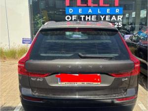 Green Volvo XC60 2019 in Riga, with an engine capacity of 2.00 L and mileage of 196 thousand km for 20995 €, photo 12 on AUTOMOTO.COM.LV