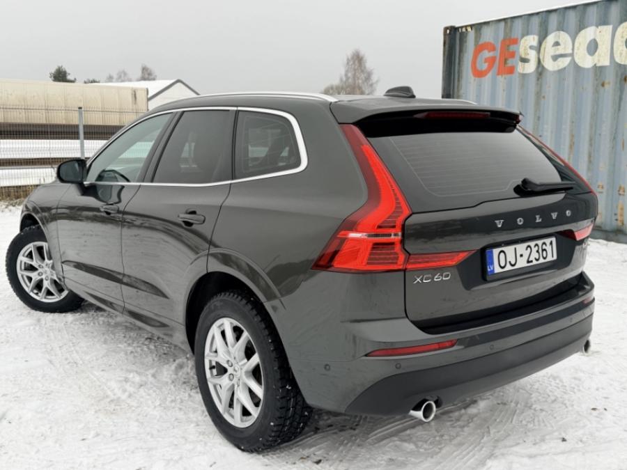 Green Volvo XC60 2019 in Riga, with an engine capacity of 2.00 L and mileage of 196 thousand km for 20995 €, photo 13 on AUTOMOTO.COM.LV
