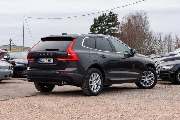 Zaļš Volvo XC60 2019 Rīga, ar dzinēja tilpumu 2.00 L un nobraukumu 196 tūkst. km par 20995 €, foto 4 vietnē AUTOMOTO.COM.LV