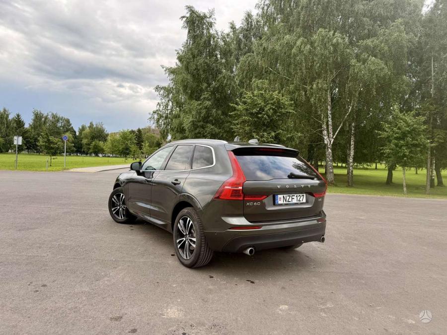 Green Volvo XC60 2019 in Telschi, with an engine capacity of 2.00 L and mileage of 103 thousand km for 21700 €, photo 18 on AUTOMOTO.COM.LV