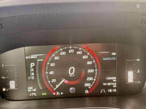 Green Volvo XC60 2019 in Telschi, with an engine capacity of 2.00 L and mileage of 103 thousand km for 21700 €, photo 21 on AUTOMOTO.COM.LV