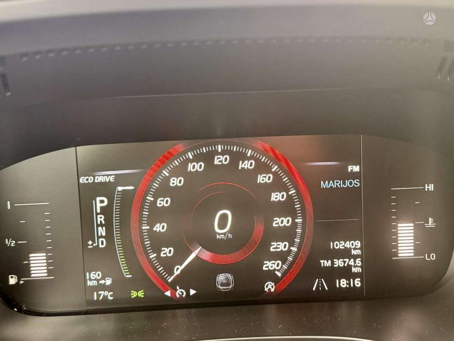 Green Volvo XC60 2019 in Telschi, with an engine capacity of 2.00 L and mileage of 103 thousand km for 21700 €, photo 21 on AUTOMOTO.COM.LV