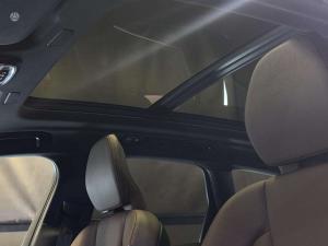 Green Volvo XC60 2019 in Vilnius, with an engine capacity of 2.00 L and mileage of 174 thousand km for 22950 €, photo 10 on AUTOMOTO.COM.LV
