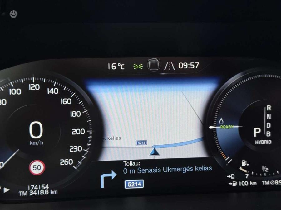 Green Volvo XC60 2019 in Vilnius, with an engine capacity of 2.00 L and mileage of 174 thousand km for 22950 €, photo 15 on AUTOMOTO.COM.LV