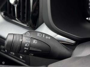 Green Volvo XC60 2019 in Vilnius, with an engine capacity of 2.00 L and mileage of 174 thousand km for 22950 €, photo 16 on AUTOMOTO.COM.LV
