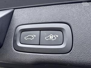 Zaļš Volvo XC60 2019 Avižieniai, ar dzinēja tilpumu 2.00 L un nobraukumu 174 tūkst. km par 22950 €, foto 12 vietnē AUTOMOTO.COM.LV