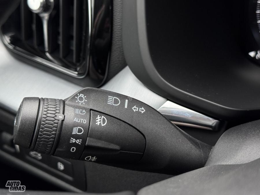 Zaļš Volvo XC60 2019 Avižieniai, ar dzinēja tilpumu 2.00 L un nobraukumu 174 tūkst. km par 22950 €, foto 16 vietnē AUTOMOTO.COM.LV