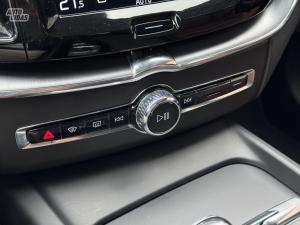 Zaļš Volvo XC60 2019 Avižieniai, ar dzinēja tilpumu 2.00 L un nobraukumu 174 tūkst. km par 22950 €, foto 28 vietnē AUTOMOTO.COM.LV
