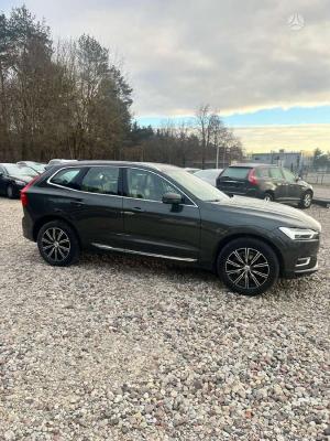 Zaļš Volvo XC60 2020 Kauņa, ar dzinēja tilpumu 1.97 L un nobraukumu 230 tūkst. km par 24500 €, foto  vietnē AUTOMOTO.COM.LV