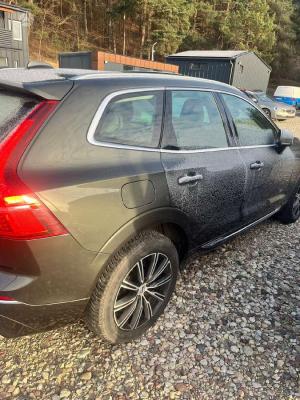 Zaļš Volvo XC60 2020 Kauņa, ar dzinēja tilpumu 1.97 L un nobraukumu 230 tūkst. km par 24500 €, foto 16 vietnē AUTOMOTO.COM.LV