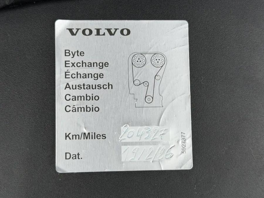 Zaļš Volvo XC60 2021 Rīga, ar dzinēja tilpumu 2.00 L un nobraukumu 217 tūkst. km par 23000 €, foto 23 vietnē AUTOMOTO.COM.LV
