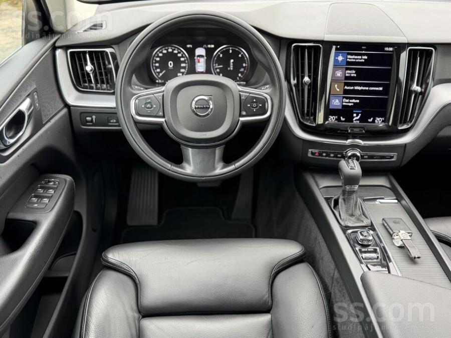 Zaļš Volvo XC60 2021 Rīga, ar dzinēja tilpumu 2.00 L un nobraukumu 217 tūkst. km par 23000 €, foto 5 vietnē AUTOMOTO.COM.LV