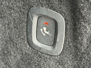 Zaļš Volvo XC60 2021 Rīga, ar dzinēja tilpumu 2.00 L un nobraukumu 217 tūkst. km par 21900 €, foto 17 vietnē AUTOMOTO.COM.LV