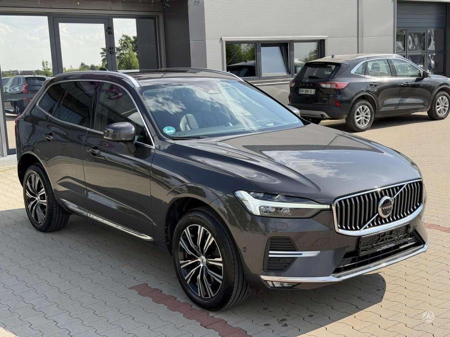 Zaļš Volvo XC60 2022 Šauļi, ar dzinēja tilpumu 1.97 L un nobraukumu 177 tūkst. km par 32990 €, foto 4 vietnē AUTOMOTO.COM.LV