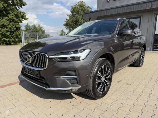 Green Volvo XC60 2022 in Siauliai, with an engine capacity of 1.97 L and mileage of 177 thousand km for 32990 €, photo 6 on AUTOMOTO.COM.LV