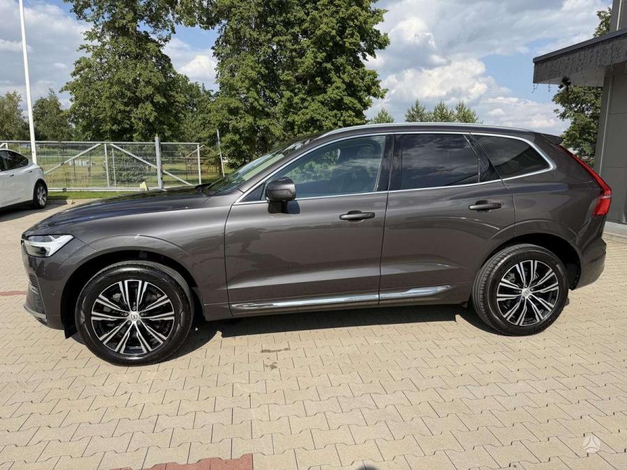 Zaļš Volvo XC60 2022 Šauļi, ar dzinēja tilpumu 1.97 L un nobraukumu 177 tūkst. km par 32990 €, foto 9 vietnē AUTOMOTO.COM.LV