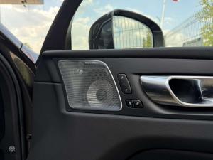 Zaļš Volvo XC60 2022 Šauļi, ar dzinēja tilpumu 1.97 L un nobraukumu 177 tūkst. km par 32990 €, foto 31 vietnē AUTOMOTO.COM.LV