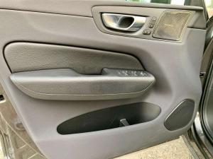 Zaļš Volvo XC60 2022 Viļņa, ar dzinēja tilpumu 1.97 L un nobraukumu 123 tūkst. km par 29900 €, foto 10 vietnē AUTOMOTO.COM.LV