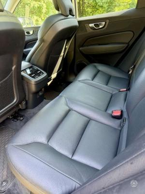 Zaļš Volvo XC60 2022 Viļņa, ar dzinēja tilpumu 1.97 L un nobraukumu 123 tūkst. km par 29900 €, foto 15 vietnē AUTOMOTO.COM.LV