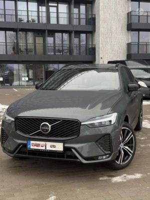 Zaļš Volvo XC60 2025 Druskininkai, ar dzinēja tilpumu 1.97 L un nobraukumu 1 tūkst. km par 47500 €, foto  vietnē AUTOMOTO.COM.LV