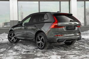 Zaļš Volvo XC60 2025 Viļņa, ar dzinēja tilpumu 1.97 L un nobraukumu 2 tūkst. km par 47950 €, foto 3 vietnē AUTOMOTO.COM.LV