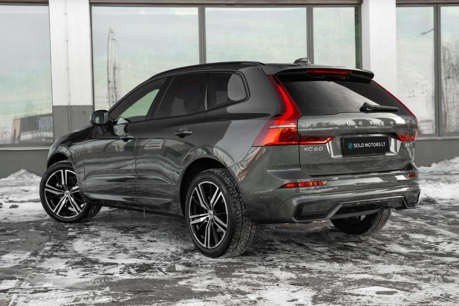 Zaļš Volvo XC60 2025 Viļņa, ar dzinēja tilpumu 1.97 L un nobraukumu 2 tūkst. km par 47950 €, foto 3 vietnē AUTOMOTO.COM.LV