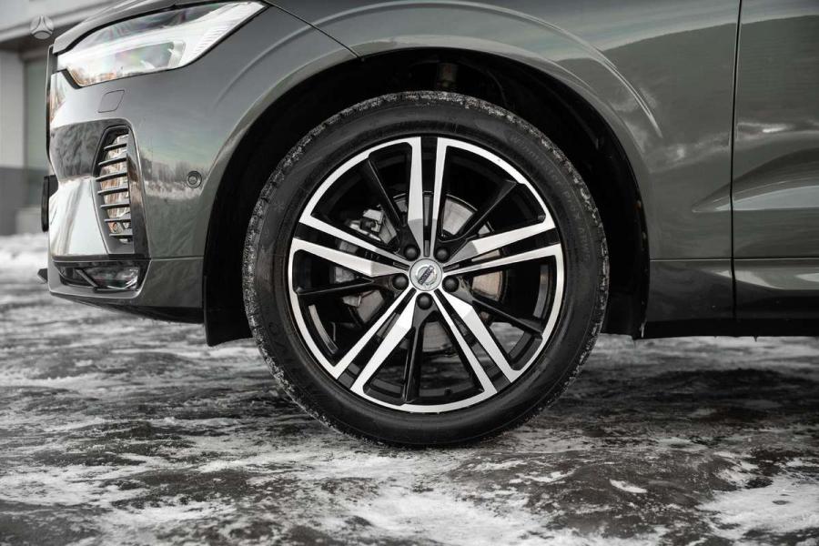 Zaļš Volvo XC60 2025 Viļņa, ar dzinēja tilpumu 1.97 L un nobraukumu 2 tūkst. km par 47950 €, foto 7 vietnē AUTOMOTO.COM.LV