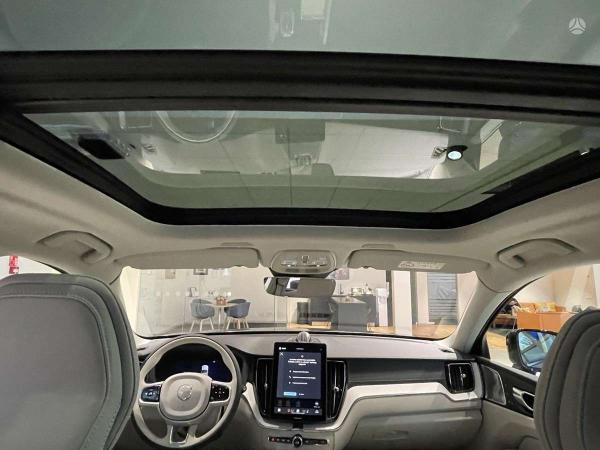 Zaļš Volvo XC60 2026 Klaipėda, ar dzinēja tilpumu 1.97 L un nobraukumu 10 tūkst. km par 58800 €, foto 11 vietnē AUTOMOTO.COM.LV