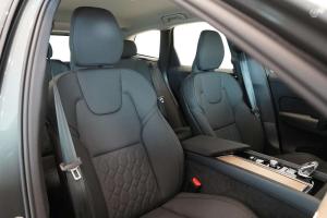 Zaļš Volvo XC60 2026 Viļņa, ar dzinēja tilpumu 1.97 L un nobraukumu 10 tūkst. km par 49990 €, foto 12 vietnē AUTOMOTO.COM.LV