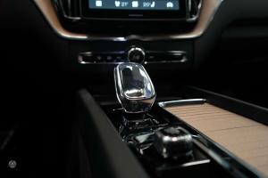 Zaļš Volvo XC60 2026 Viļņa, ar dzinēja tilpumu 1.97 L un nobraukumu 10 tūkst. km par 49990 €, foto 22 vietnē AUTOMOTO.COM.LV