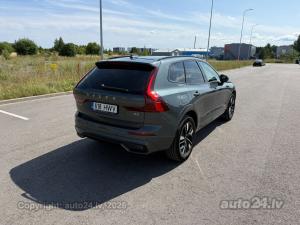 Zaļš Volvo XC60 2026 Tallina, ar dzinēja tilpumu 2.00 L un nobraukumu 10 tūkst. km par 52500 €, foto 4 vietnē AUTOMOTO.COM.LV