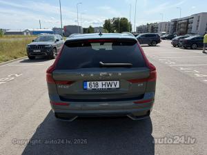Zaļš Volvo XC60 2026 Tallina, ar dzinēja tilpumu 2.00 L un nobraukumu 10 tūkst. km par 52500 €, foto 6 vietnē AUTOMOTO.COM.LV