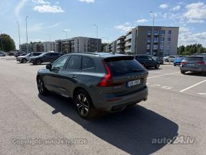 Zaļš Volvo XC60 2026 Tallina, ar dzinēja tilpumu 2.00 L un nobraukumu 10 tūkst. km par 52500 €, foto 9 vietnē AUTOMOTO.COM.LV