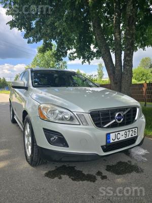 Pelēks Volvo XC60 2008 Balvi, ar dzinēja tilpumu 2.40 L un nobraukumu 285 tūkst. km par 5800 €, foto 7 vietnē AUTOMOTO.COM.LV