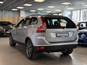 Grey Volvo XC60 2008 in Klaipeda, with an engine capacity of 2.40 L and mileage of 252 thousand km for 8999 €, photo 5 on AUTOMOTO.COM.LV